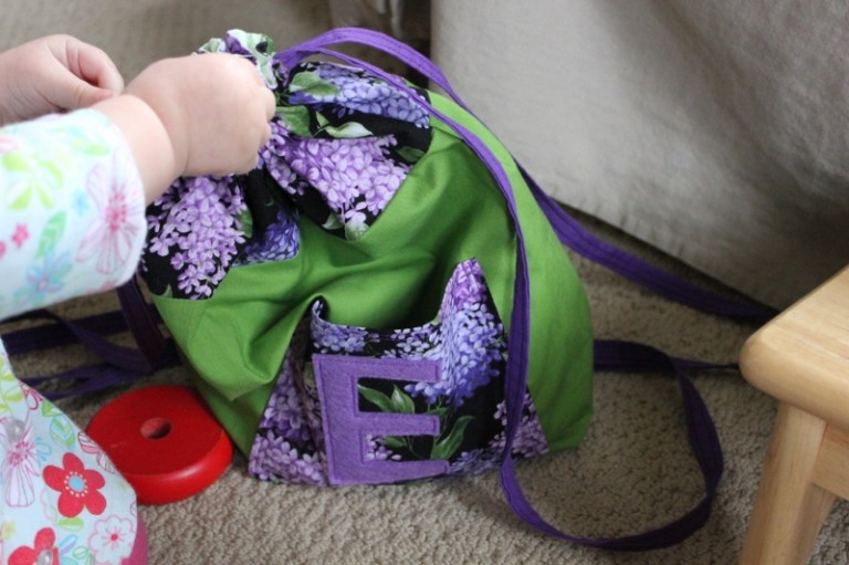 Tutorial: Embellished, Lined Drawstring Backpack | Salmon and Souvlaki